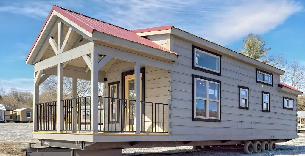 Park Model Log Cabin – Budget-Friendly with Beautiful Interior